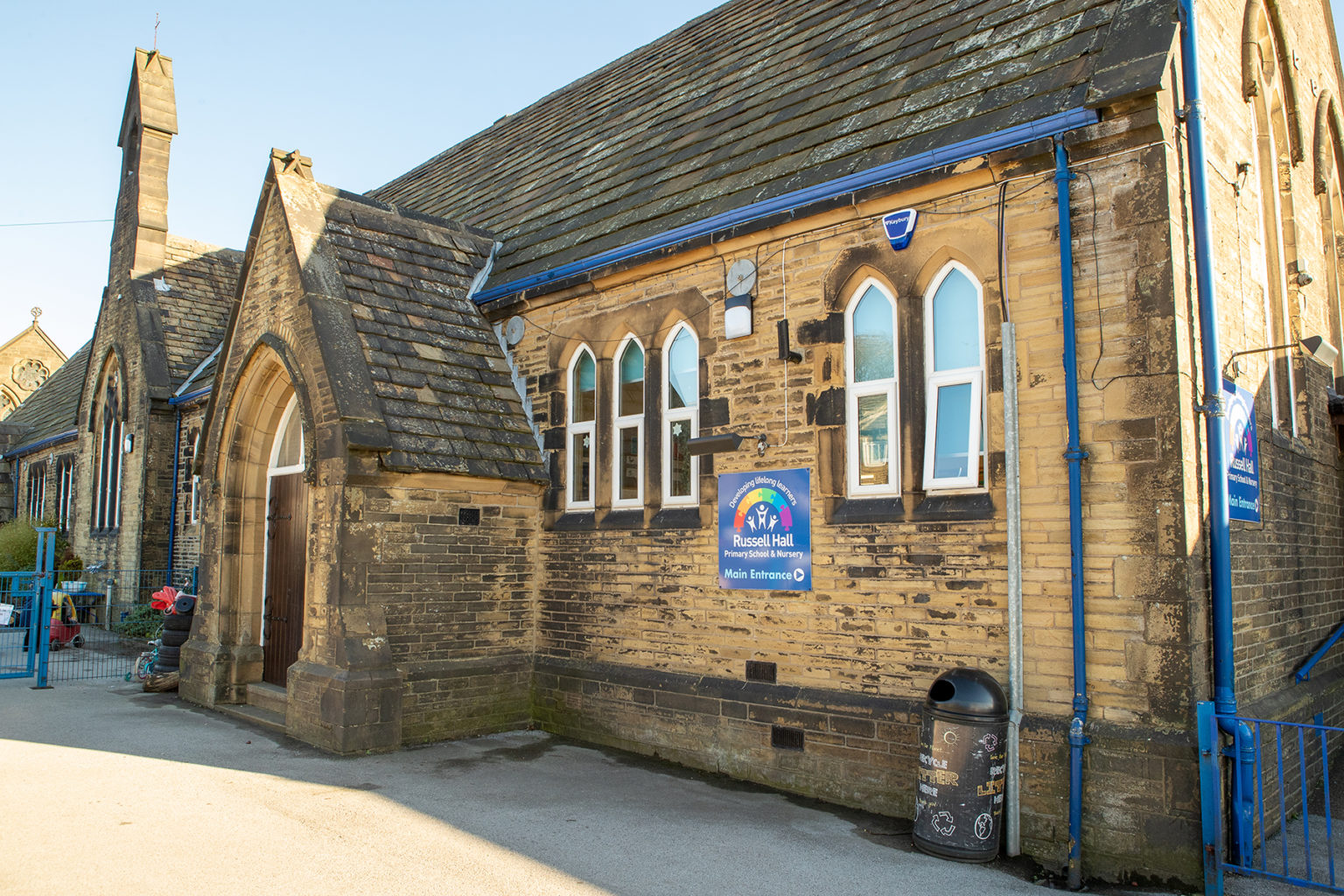 Headteacher – Russell Hall Primary